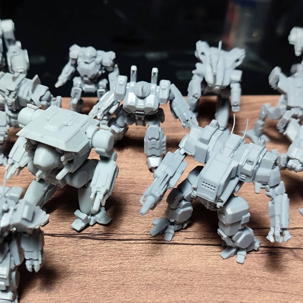 Battletech Lootbox set of 5 slightly damaged mechs - BattleTech ...